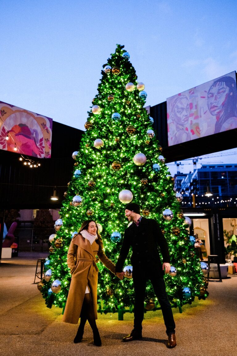Winter Engagement at STACKT Market